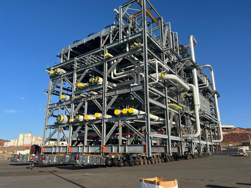 Home | Notus Fagioli | Contract Lifting & Heavy Lift Engineering UK